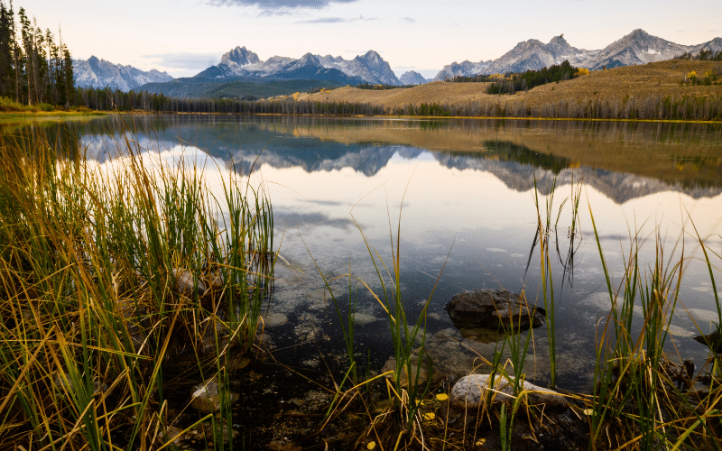 12 Best Places to Paddle Board in Idaho (ID)