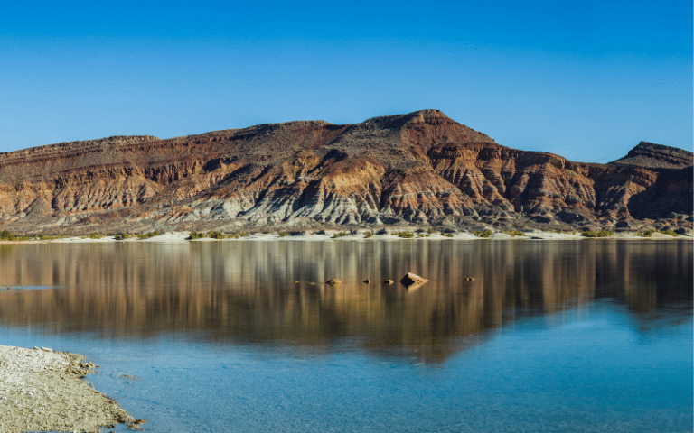 8 Best Places to Paddle Board in Utah (UT)